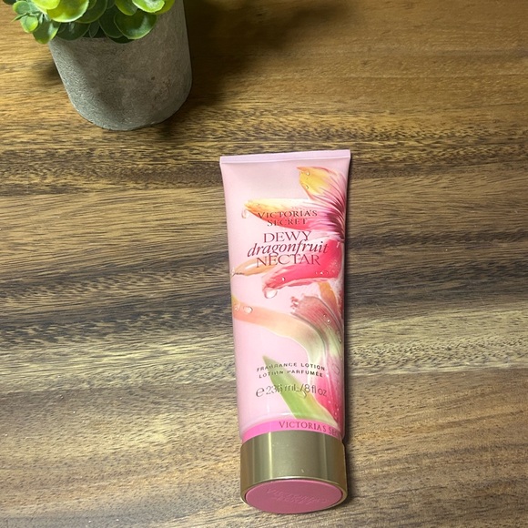 Victoria's Secret | Skincare | Victorias Secret Dewy Dragonfruit Nectar ...